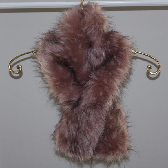 Express | Accessories | Express Faux Fur Pull Through Short 36 Stole ...